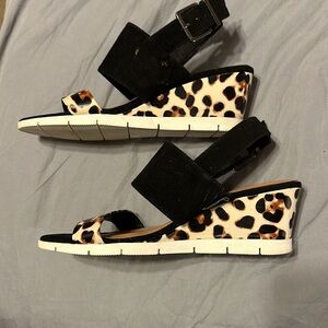Jessica Cline | Shoes | Jessica Cline Wedge Sandals Size 8 M Leopard ...